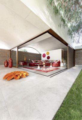 COLORADO Cocktail table with 1 top | Roche Bobois