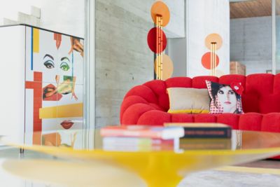 BUBBLE PEDRO ALMÓDOVAR 3-4 seats sofa - Curved | Roche Bobois