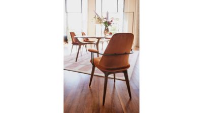 WINCH Pivoting chair | Roche Bobois